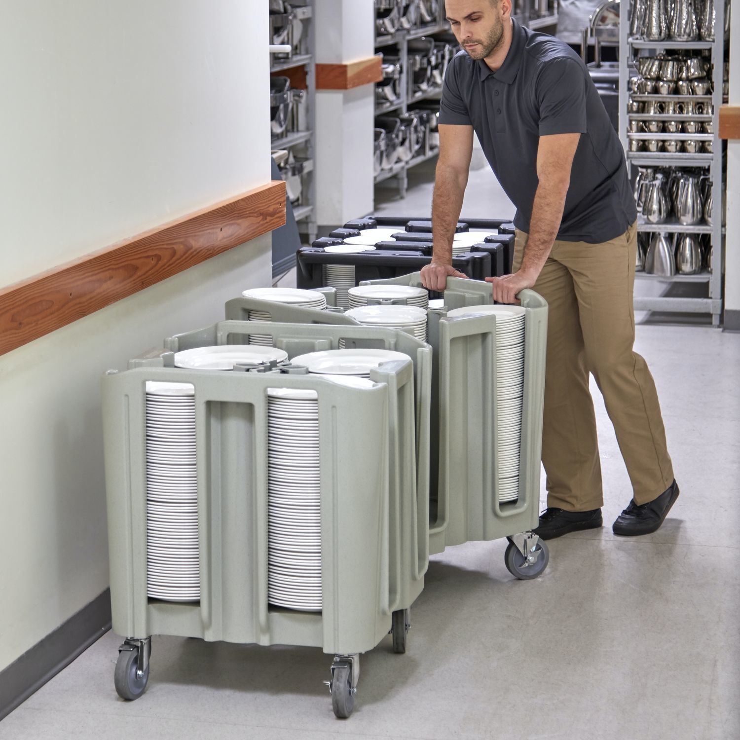 Dish trolley - ADCSC - Cambro - commercial / for restaurant / polyethylene