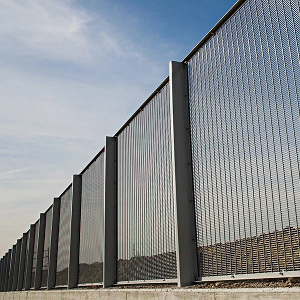 Wire mesh fence - RECINTHA SAFETY - Defim Orsogril - for railroads ...