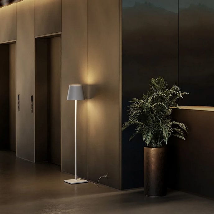 Floor-standing lamp - POLDINA - Zafferano Srl - cast aluminum ...