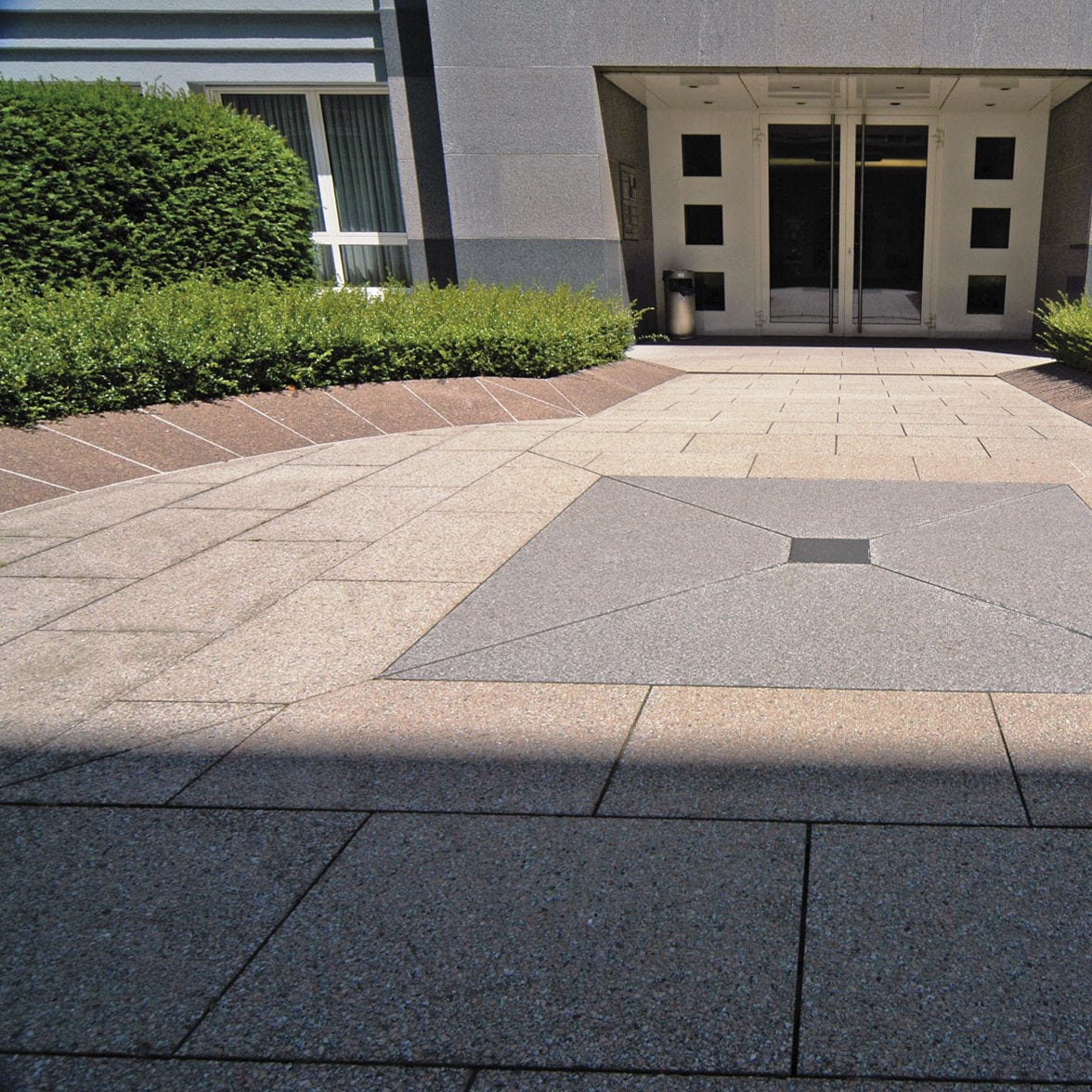 Garden edge - CANOPEE® - QUARTZO DESIGN - engineered stone / linear