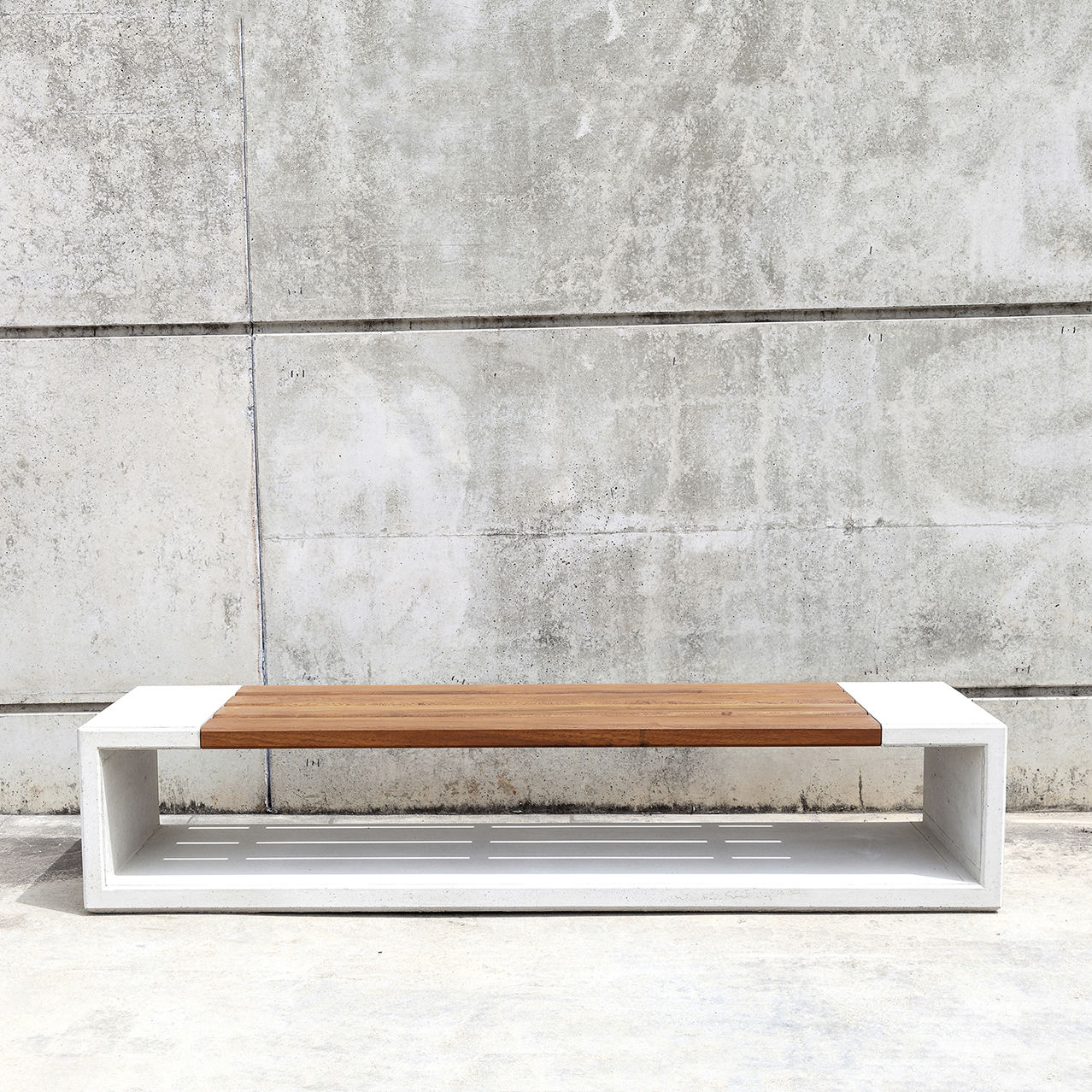 Contemporary public bench - OUTLINE : 530 - SIT Urban Design - wooden ...