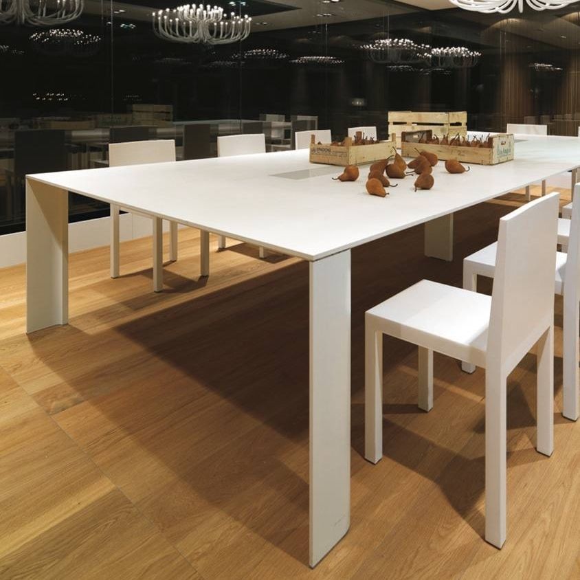 Minimal conference table - DIVILUX - wooden / wooden base / rectangular