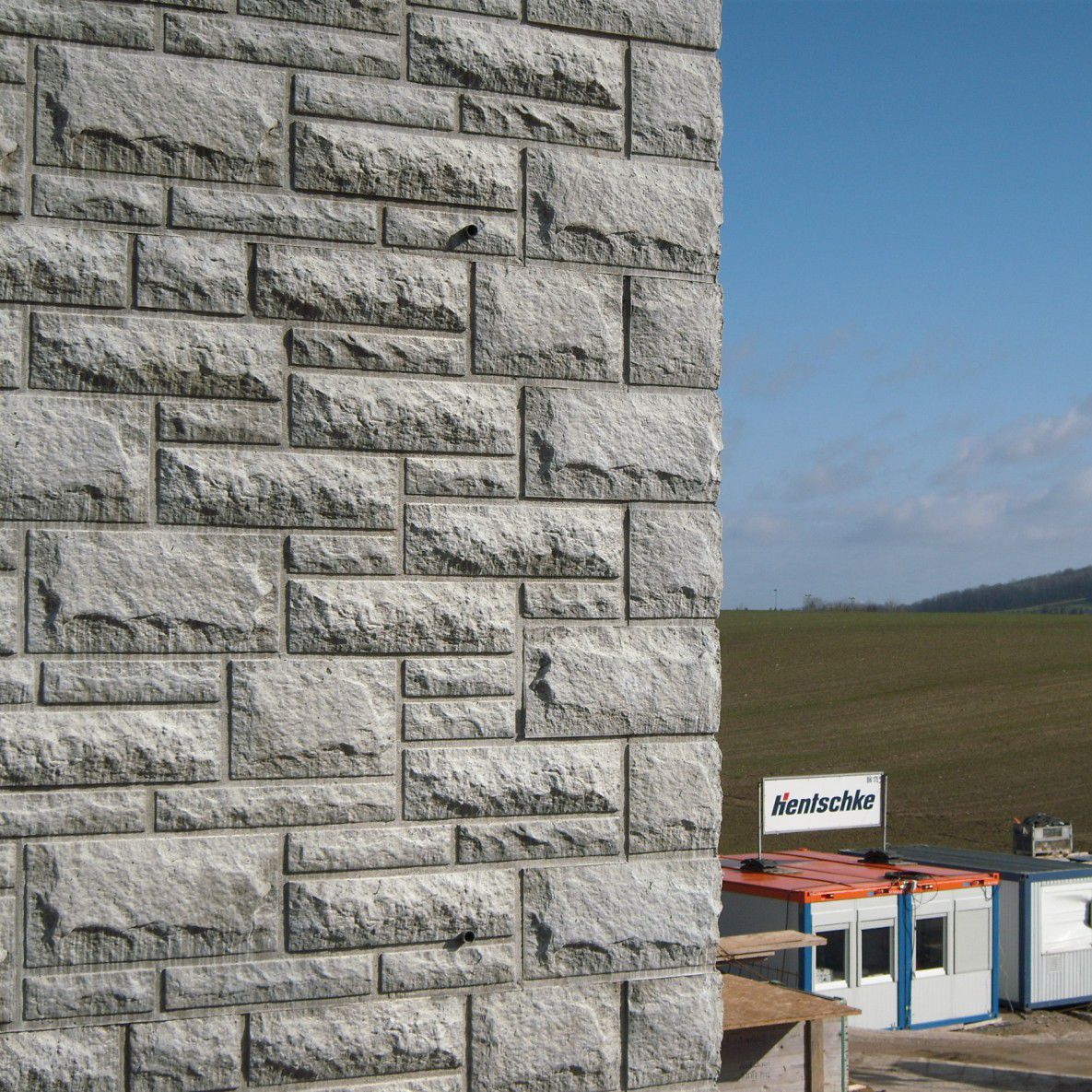 Facade form liner - LAUSITZER GRANIT - NOE PLAST - for retaining walls ...