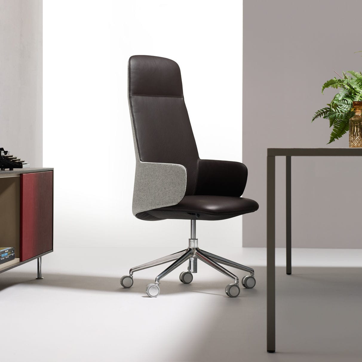 Contemporary executive chair - LOOK - UFFICIO DESIGN ITALIA - leather ...