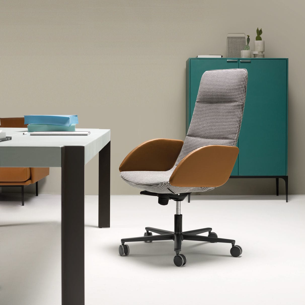 Contemporary executive chair - EMILY - UFFICIO DESIGN ITALIA - fabric ...