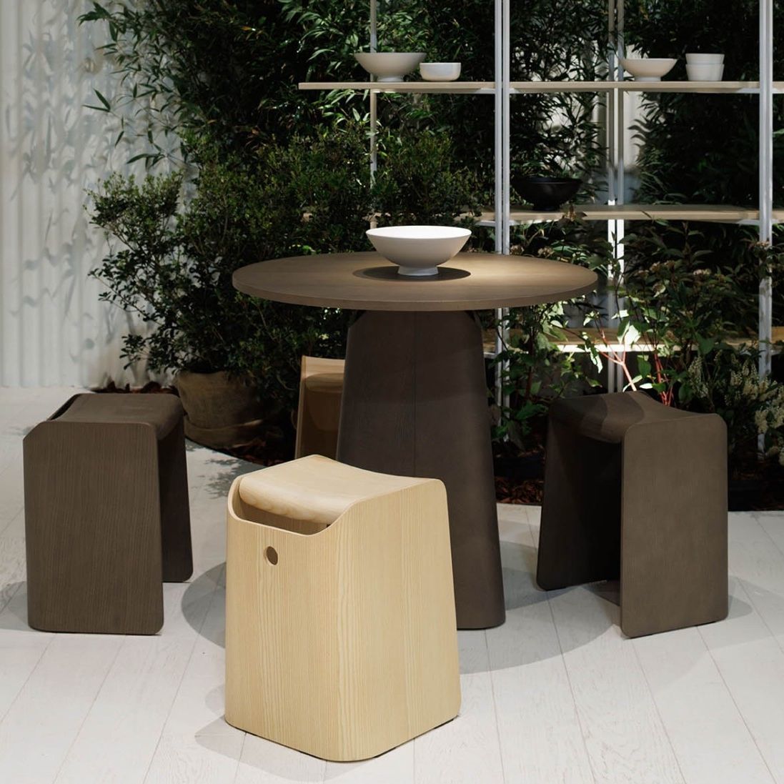Contemporary table - NOMADE - True Design srl - wooden / wooden base ...