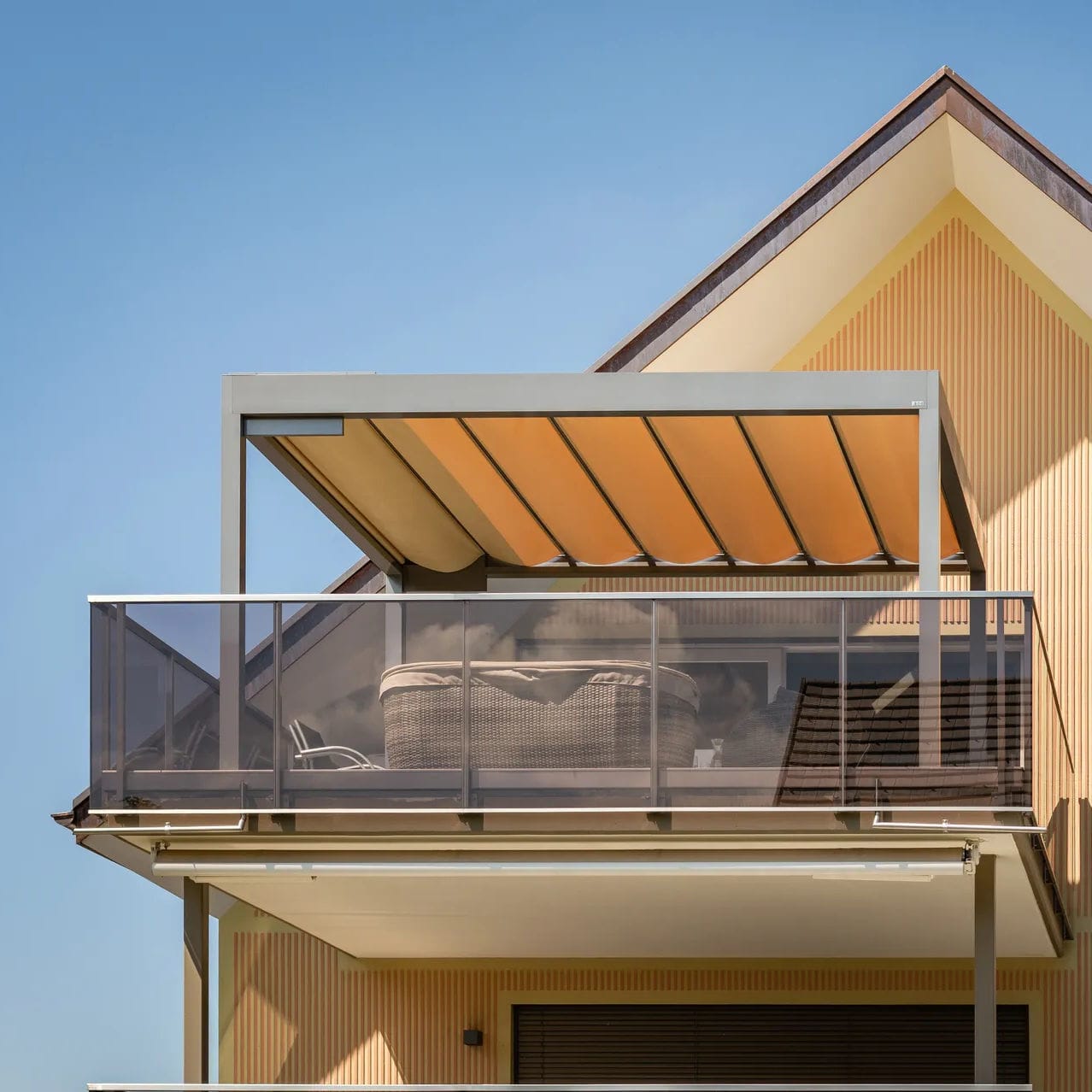 Self-supporting pergola - BAVONA SOFT-TOP - STOBAG - wall-mounted ...