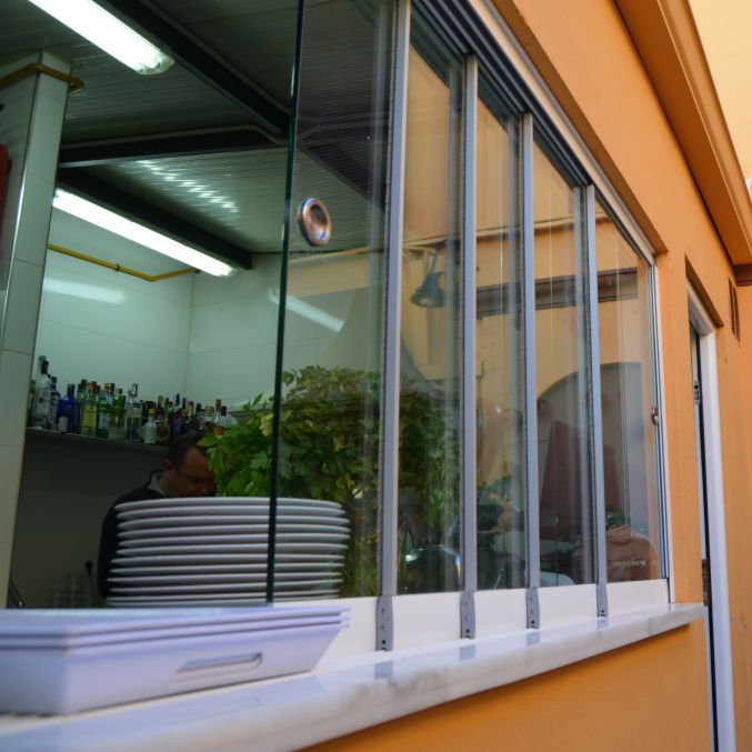 Aluminum window - SEEGLASS-RUN - C3 Systems SL - sliding and stacking ...