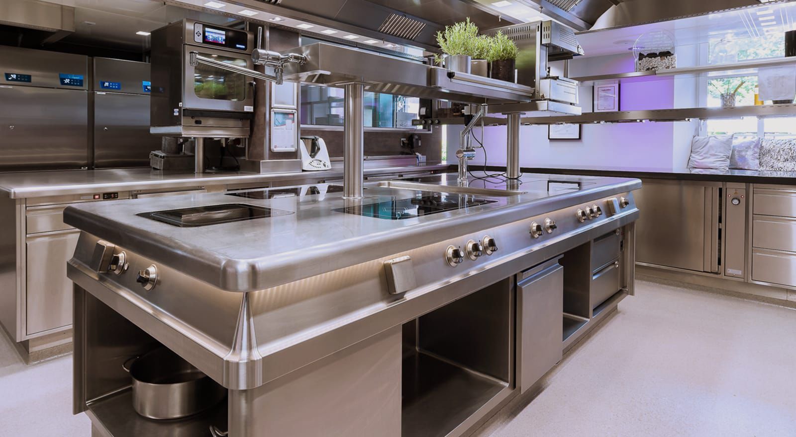Stainless steel commercial kitchen - INDIVIDUAL - MKN - modular / for ...