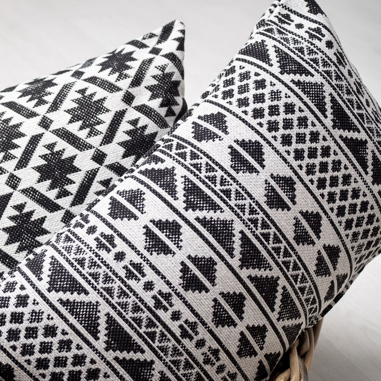 Upholstery fabric - WAKANDA 32 - COMERSAN, S.A - geometric pattern ...