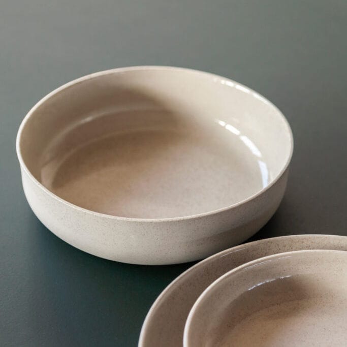 Flat plate - OER - VIJ5 - round / porcelain / iron