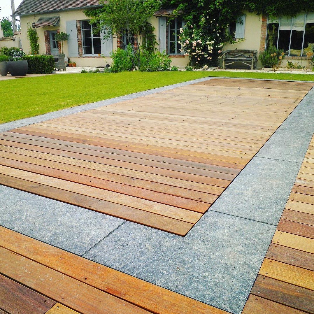 Swimming pool with movable floor - SERENITY - AQUALIFT INDUSTRIE ...