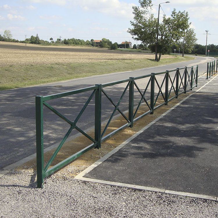 Protective barrier - X DIAMOND - HUSSON INTERNATIONAL - fixed / cast ...