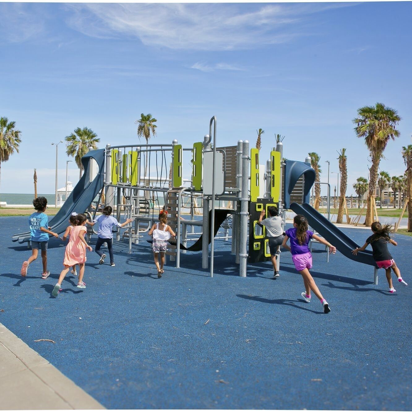 Playground structure - Venti® HDG - Design 7117 - LANDSCAPE STRUCTURES ...