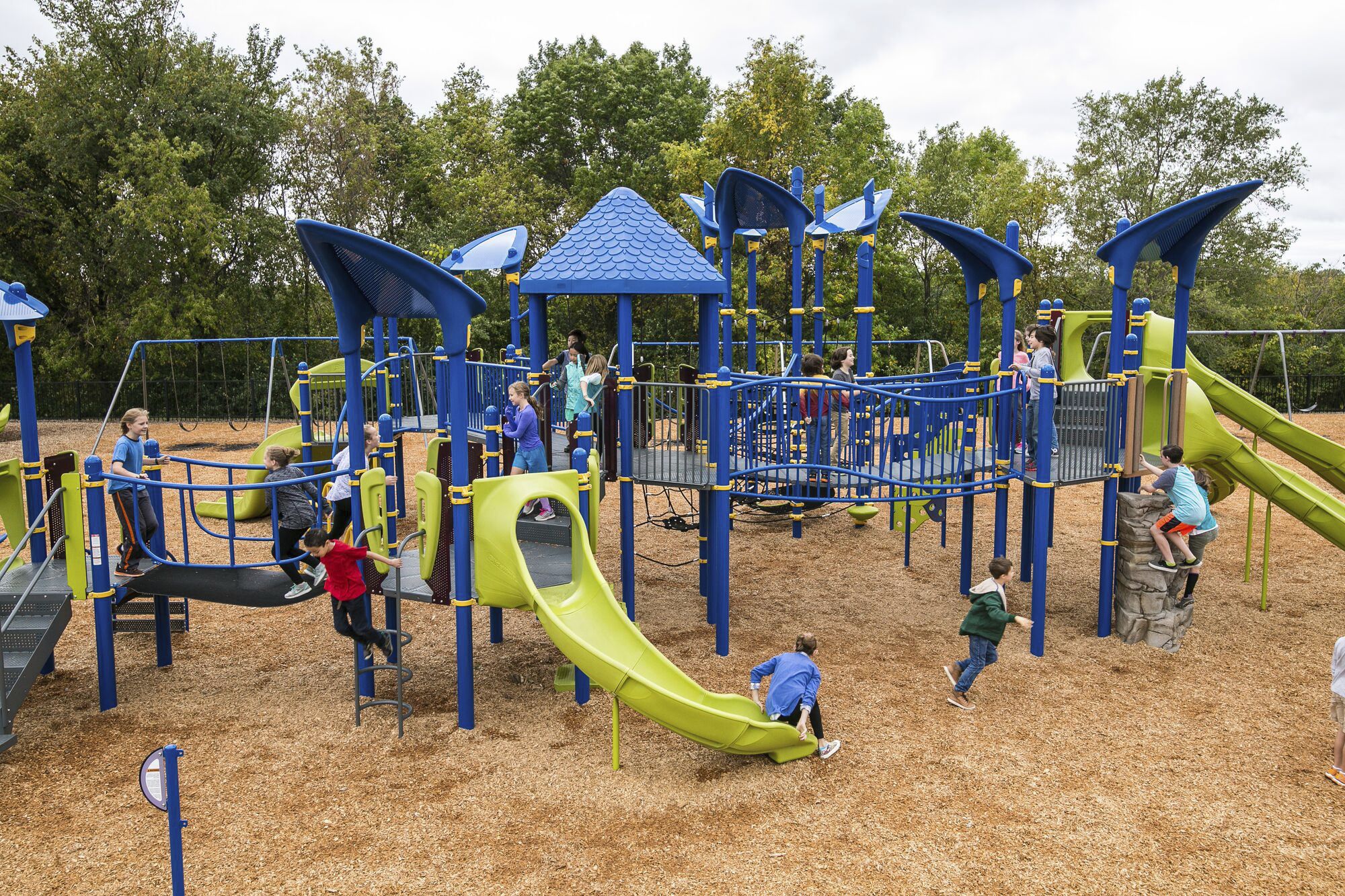 Playground structure - PlayBooster - Design 7525 - LANDSCAPE STRUCTURES ...