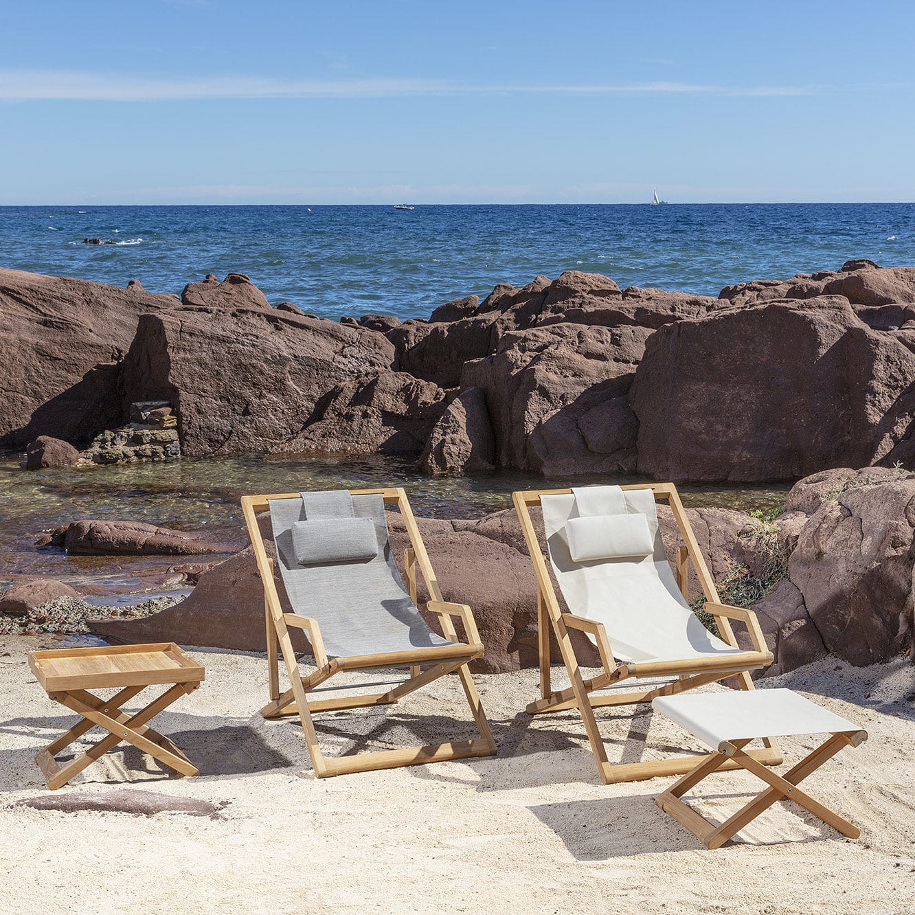 Contemporary deck chair - COPACABANA - Tectona - not specified