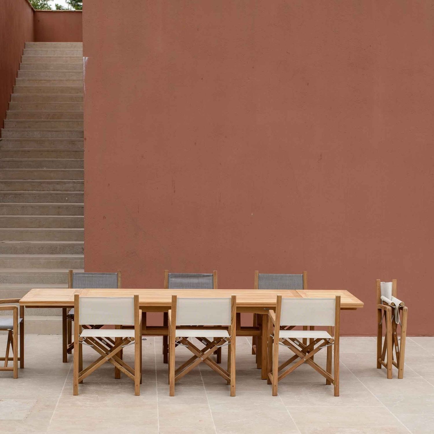 Contemporary armchair - SOUTHAMPTON - Tectona - Batyline® / teak / folding