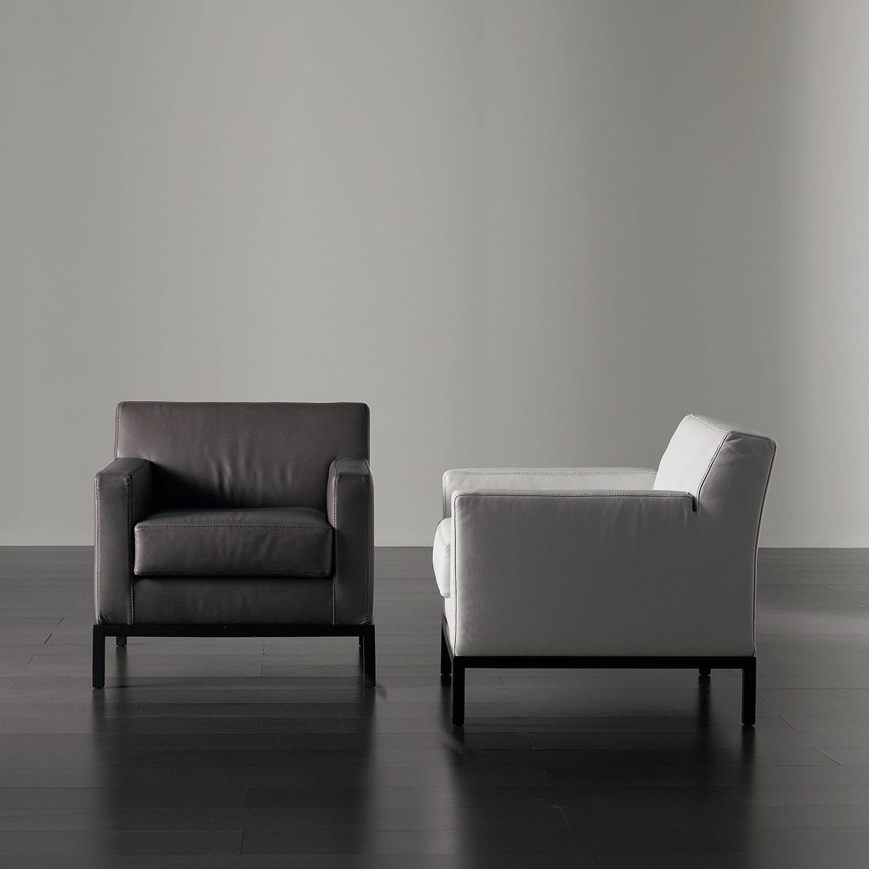 Contemporary armchair - BERRY - MERIDIANI - fabric / leather / wooden