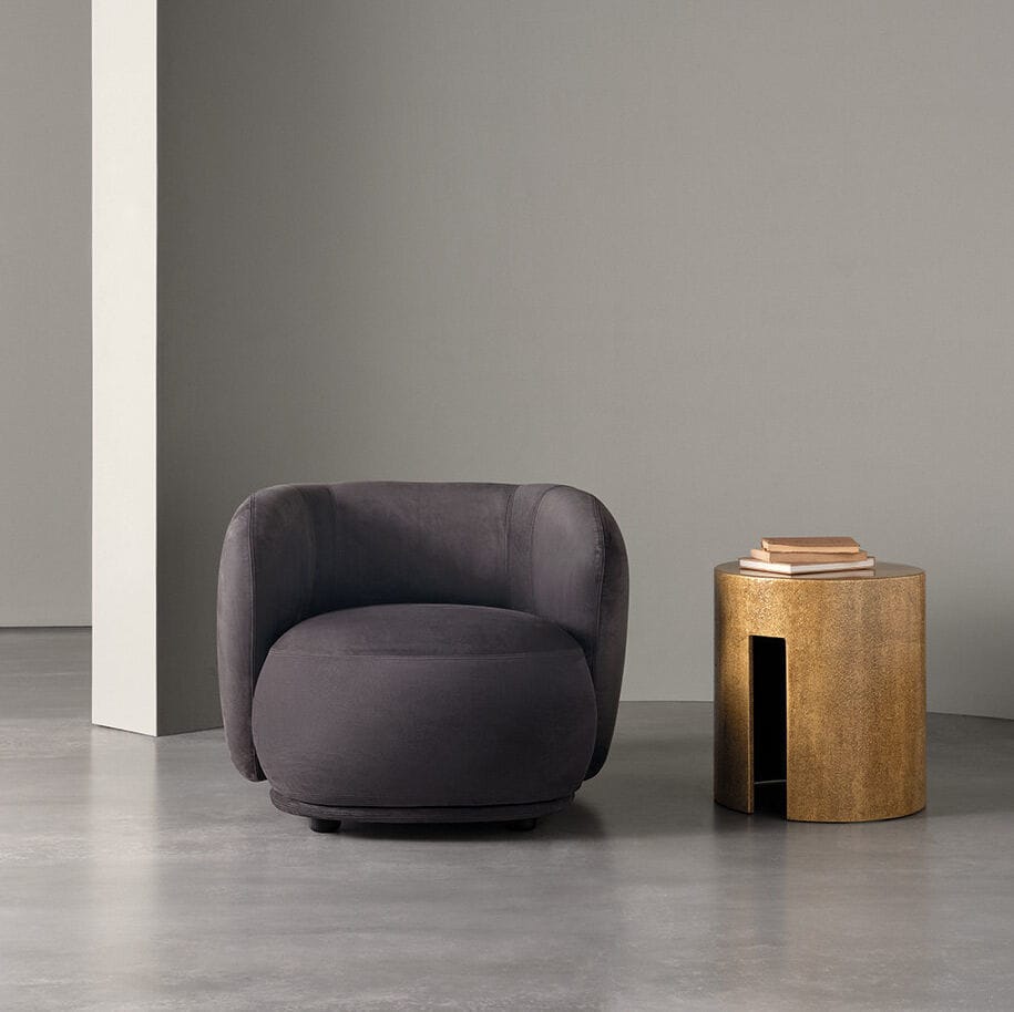 Contemporary armchair - RENÉ - MERIDIANI - fabric / leather / wooden