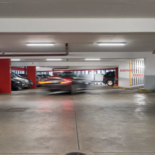 Surface-mounted light fixture - CORELINE - Philips LIGHTING France ...