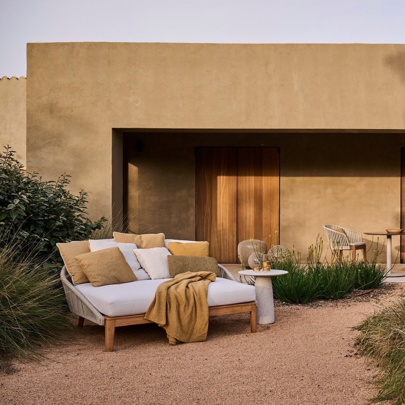 Contemporary daybed - MOOD - Tribù - fabric / teak / rope