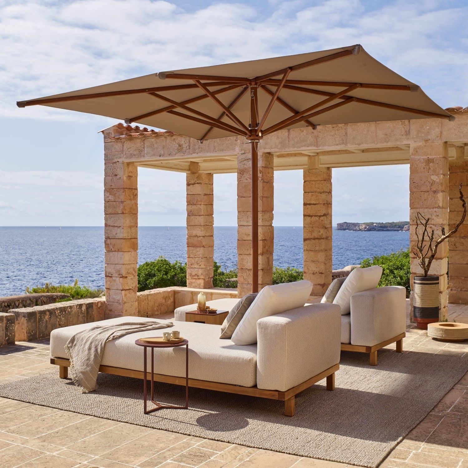 Square parasol - ECLIPSE - Tribù - round / mast-centered / wooden