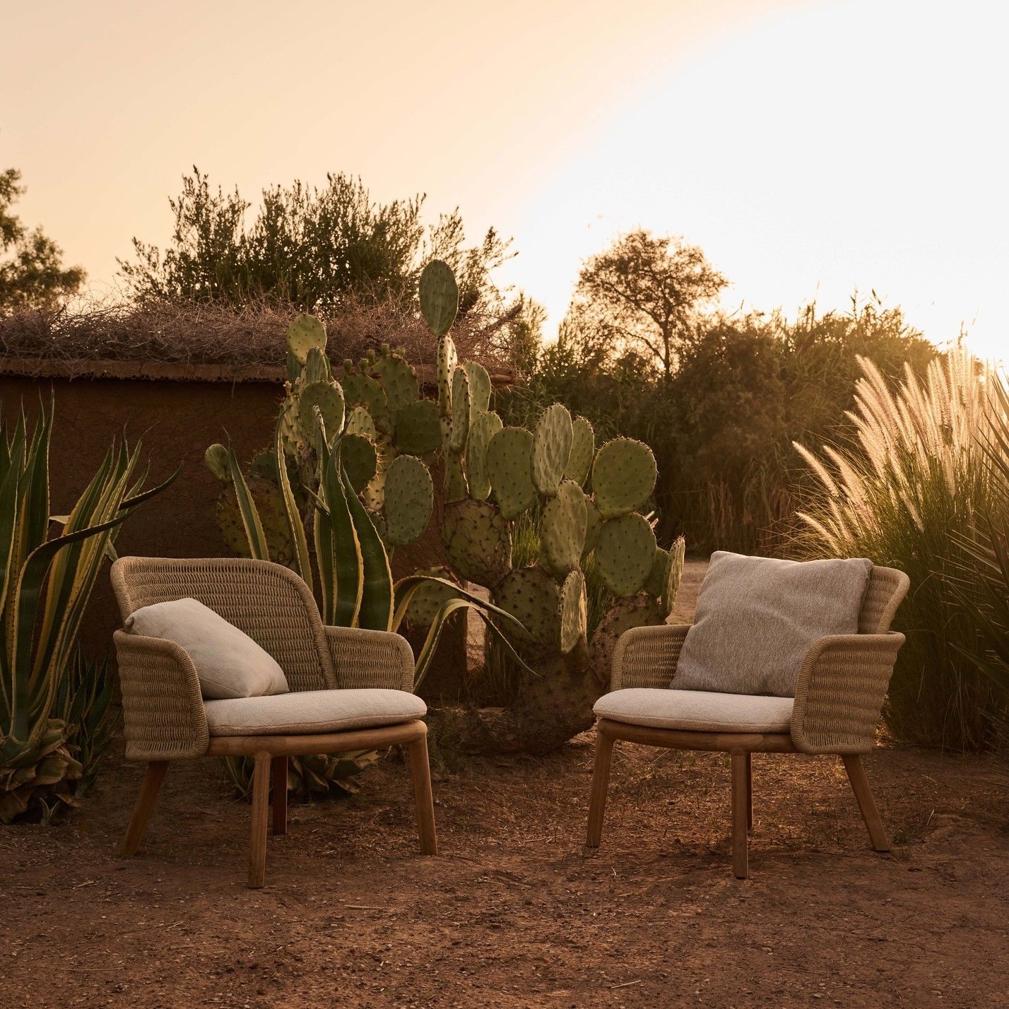 Contemporary lounge chair - SURO - Tribù - fabric / rope / thermo ...