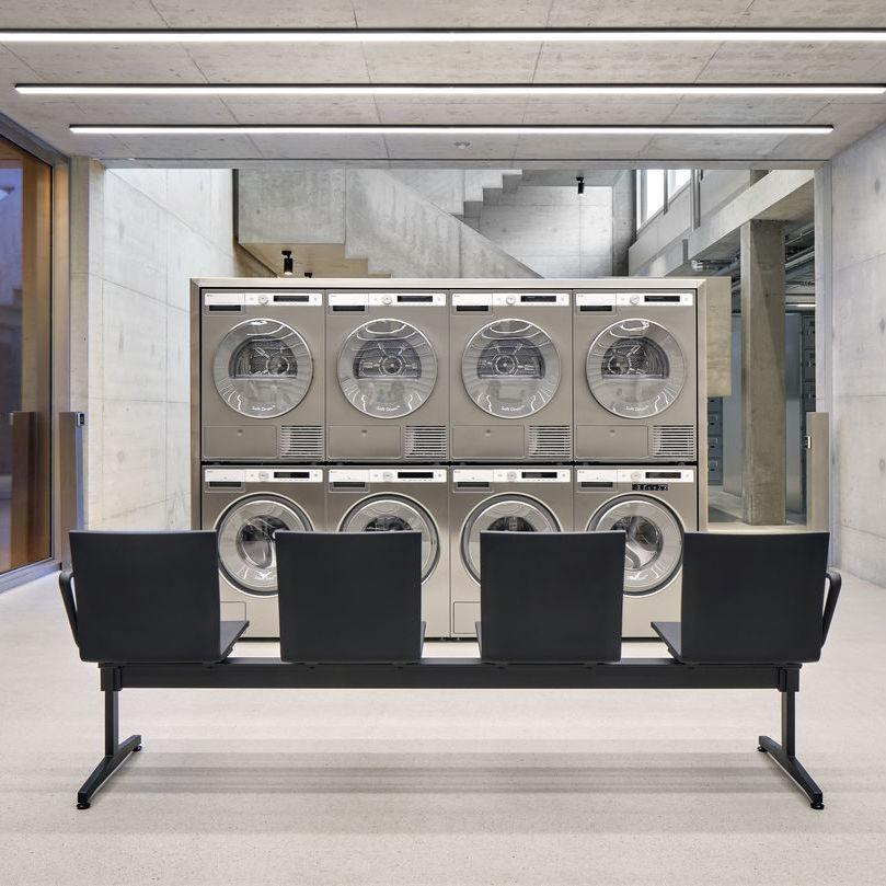 Steel beam chair - .04 SEATING - vitra USA - aluminium / polyurethane ...