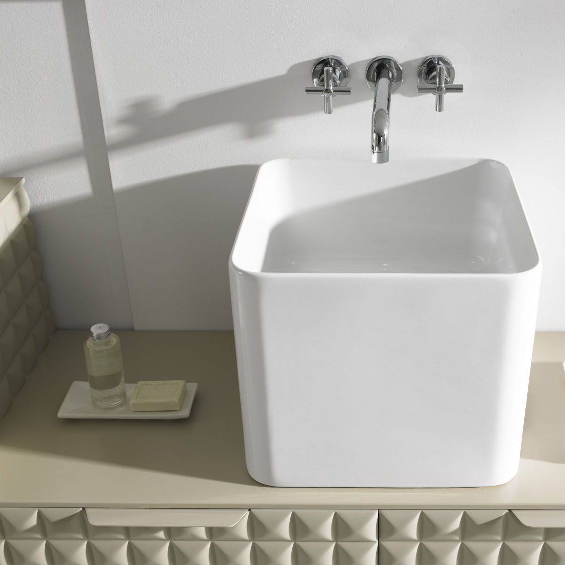 Countertop washbasin - CUBE - IKEBE DISEÑOS, S.L.L. - porcelain ...