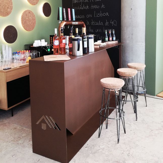 Bar counter - BPLAN - metal / upright