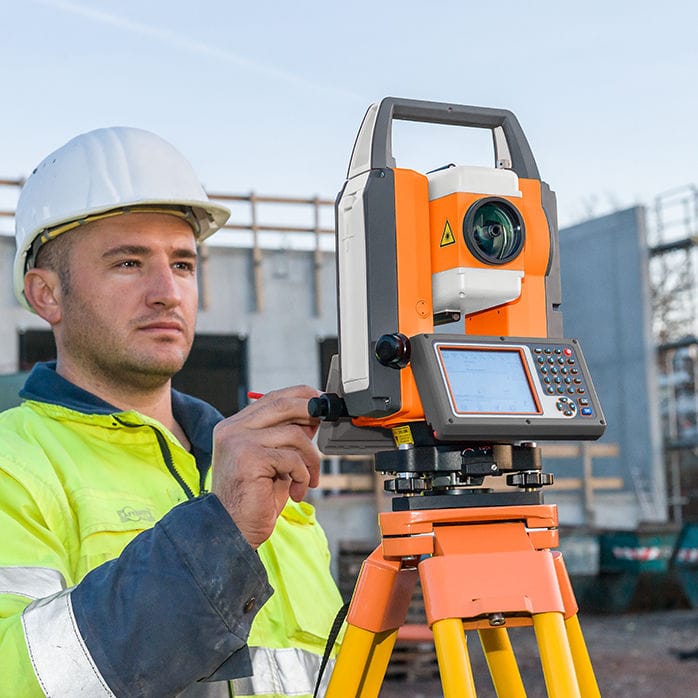 Reflectorless total station - FTS 101 - GEO-FENNEL GMBH - with prism