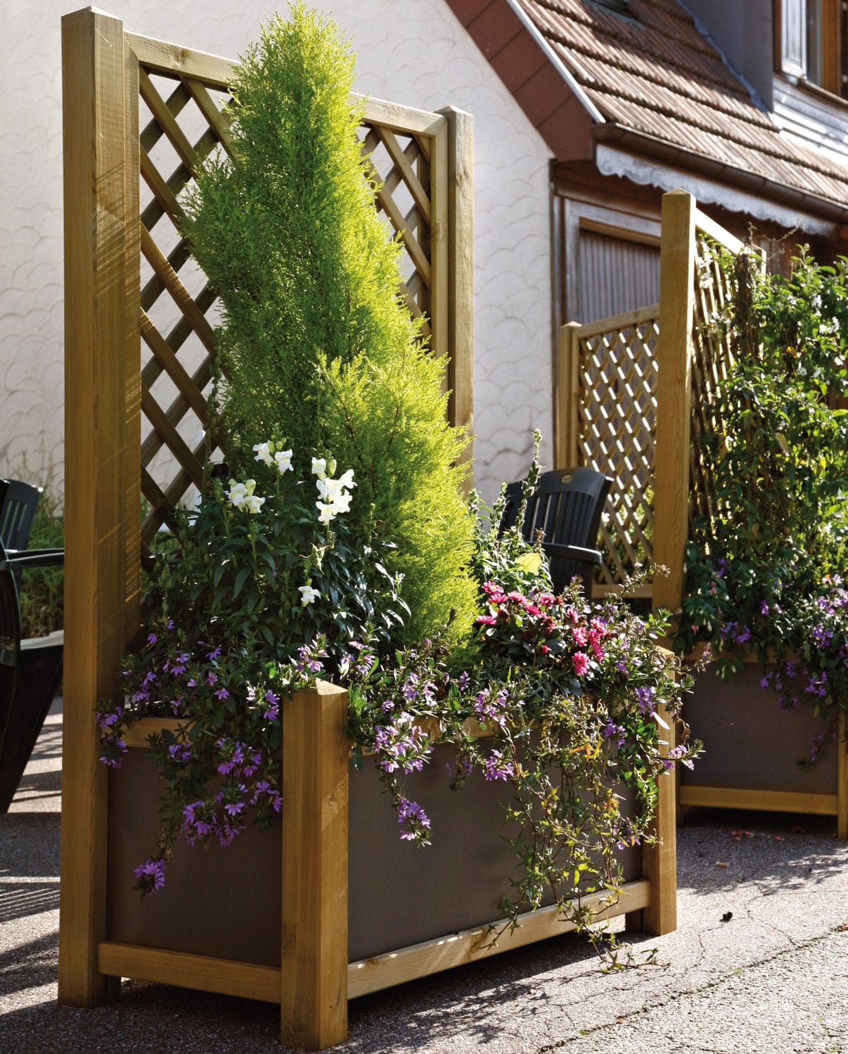 Pine planter - VIOLA - Braun Wuerfele - larch / rectangular / custom