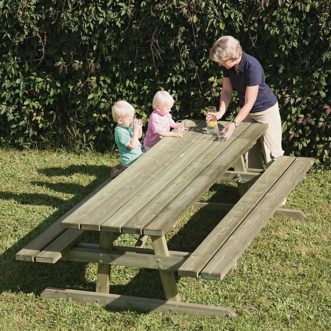 Traditional picnic table - 41502 series - Braun Wuerfele - pine / pine ...