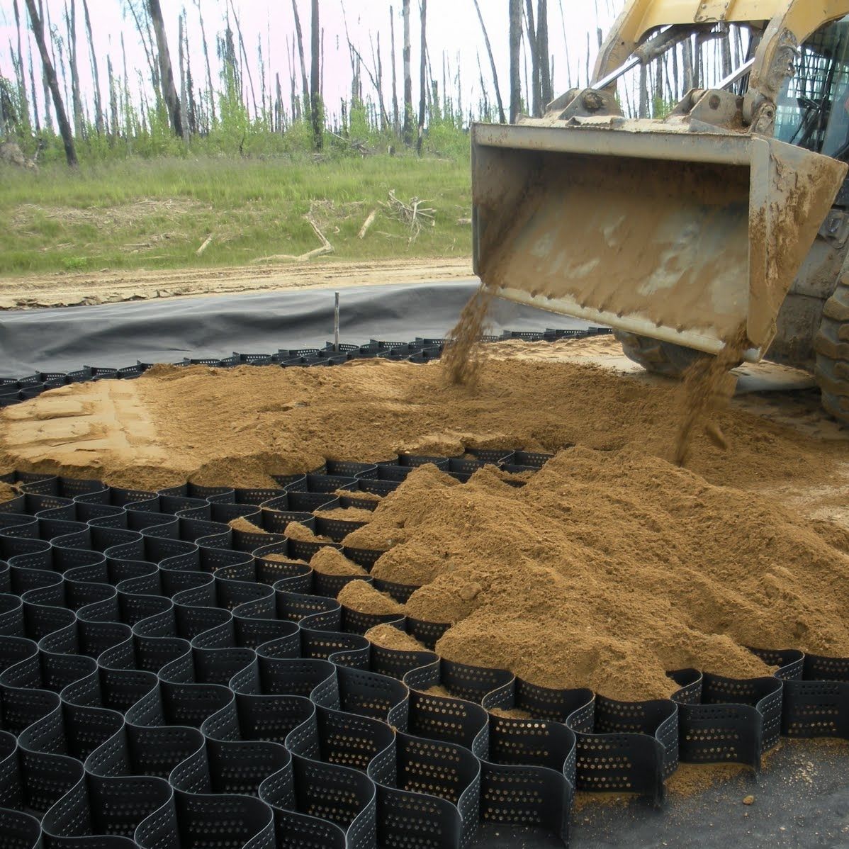 Stabilization system geocell - ENVIROGRID - Midwest Construction ...