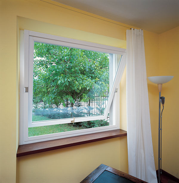 Wooden window - NOVECENTO - NAVELLO S.p.A. - pivoting / double-glazed ...