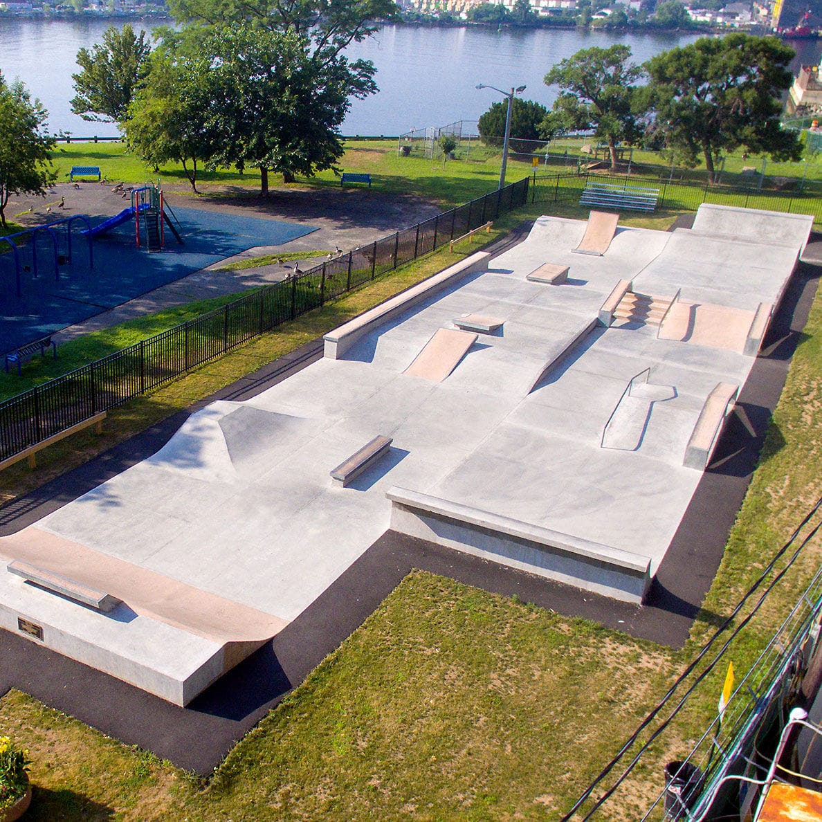 Concrete skatepark - COLLINS PARK - Spohn Ranch Skateparks