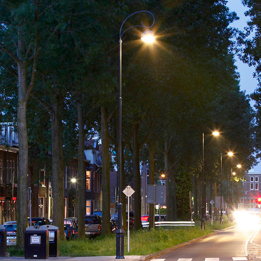 Urban lamp post - HERITAGE - Setga - traditional / aluminum / LED