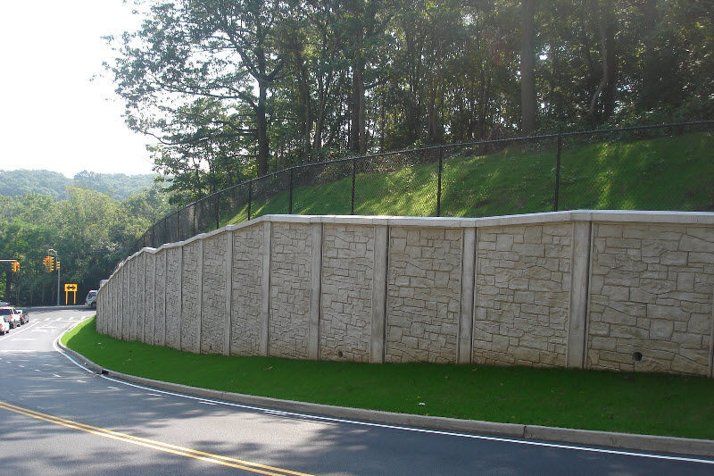 Reinforced concrete retaining wall - The Fort Miller Co. - steel ...