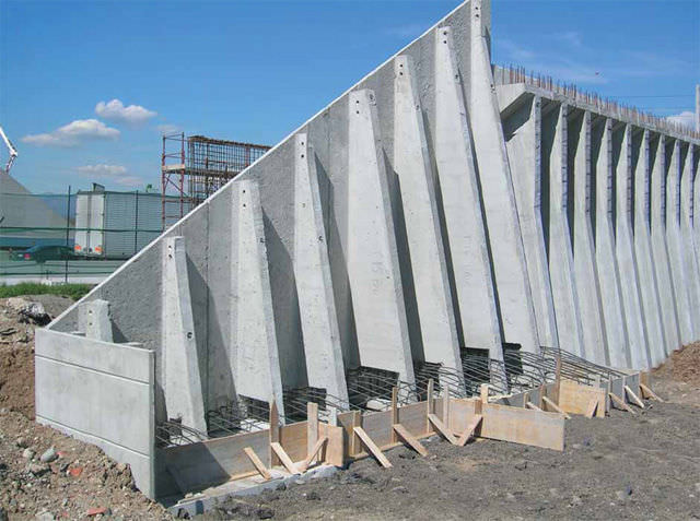 L Shaped Block Wall Footing