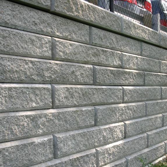 Reinforced concrete wall - SIENASTONE® - UNILOCK - prefab / foundation