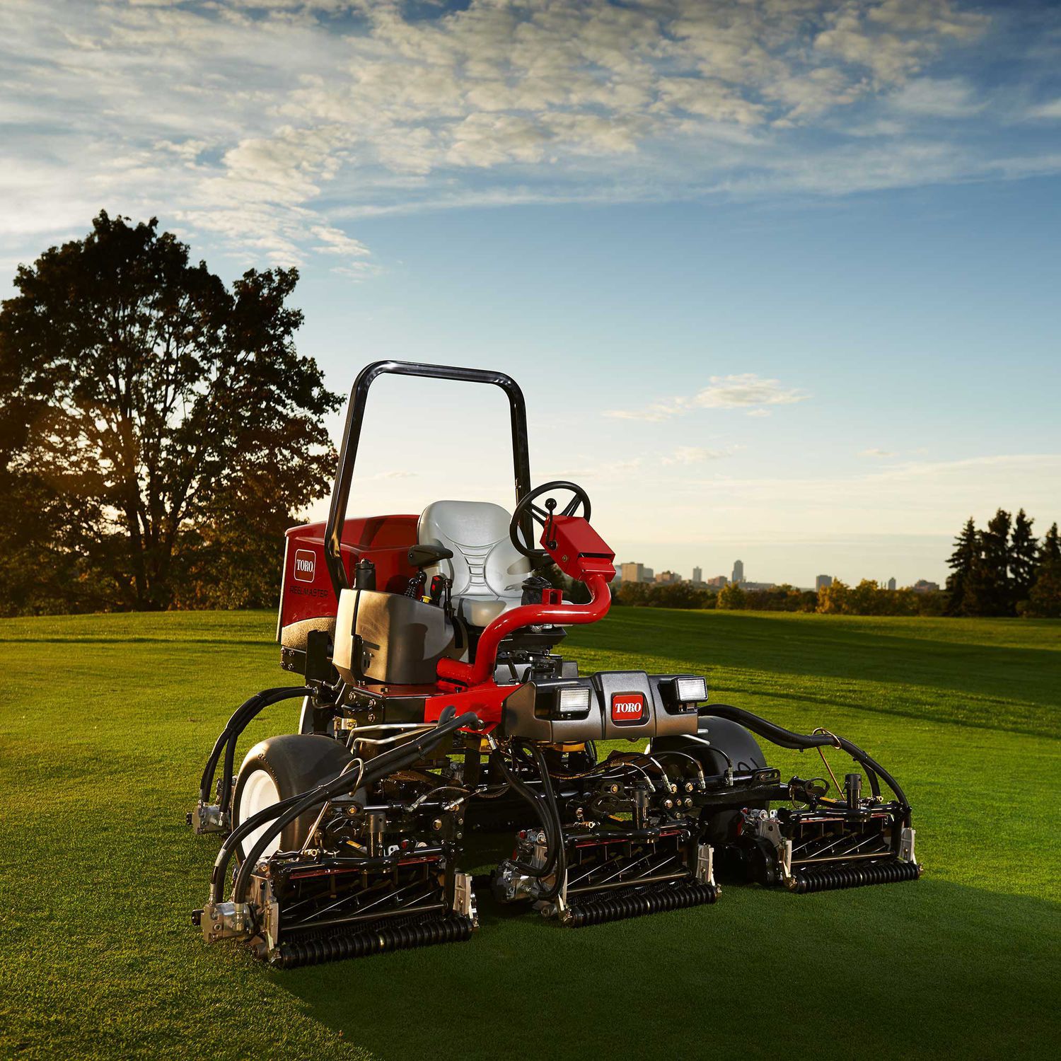 Ride-on lawn mower - 03820 - Toro Compan - commercial / diesel ...