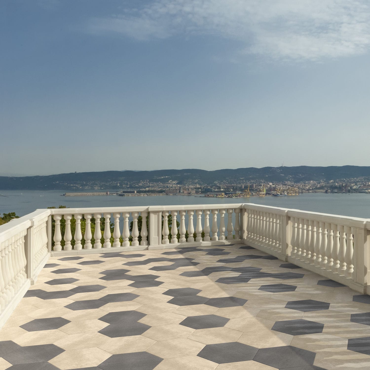 Hexagonal paving slab - P50HEX35 Series - SAS PREFABRICADOS DE HORMIGON ...