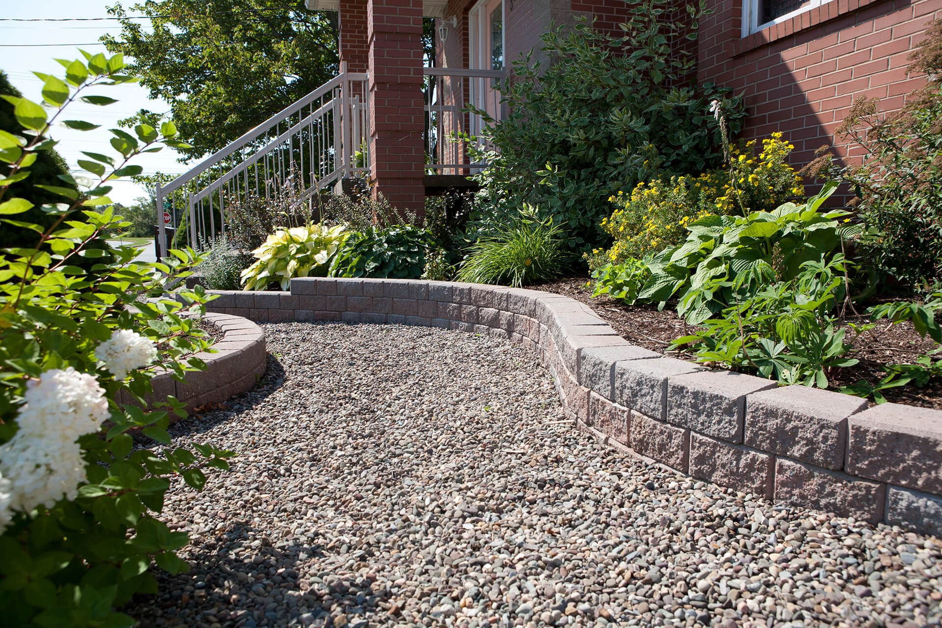 Garden edge - CLASSIC WEDGESTONE - shaw brick - concrete / curved