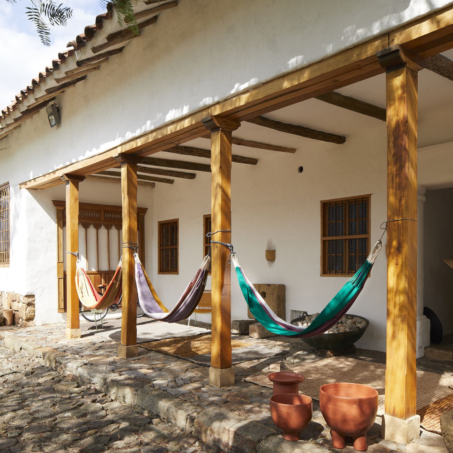 Free-standing hammock - MARACA - Ames design - garden / patio