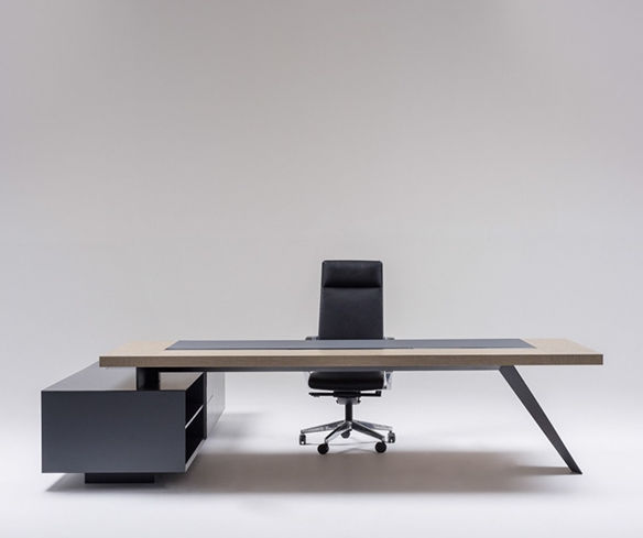 Executive desk - ARROW - Ersa - contemporary / wooden / metal