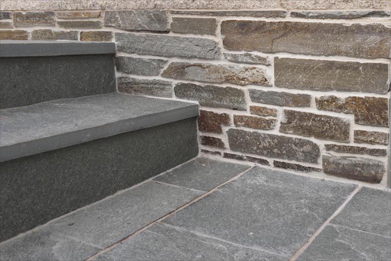 Slate step - KAVALAS - Akrolithos S.A. - high-resistance