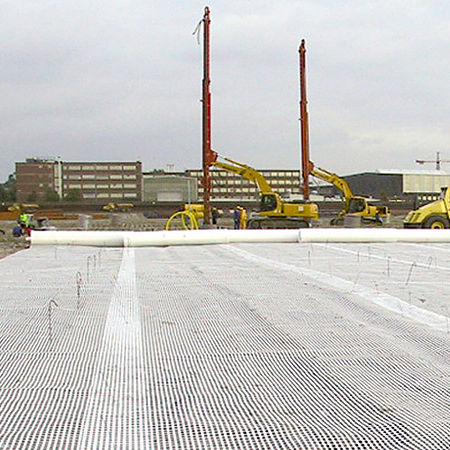 Reinforcement geogrid - SECUGRID® - NAUE - for ground stabilization ...