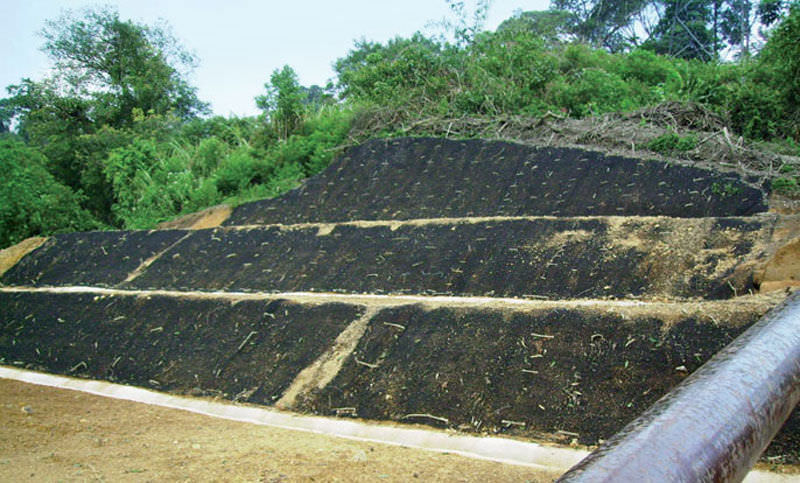 Reinforcement geogrid / polyester - NAUE CLAMP - NAUE - Videos