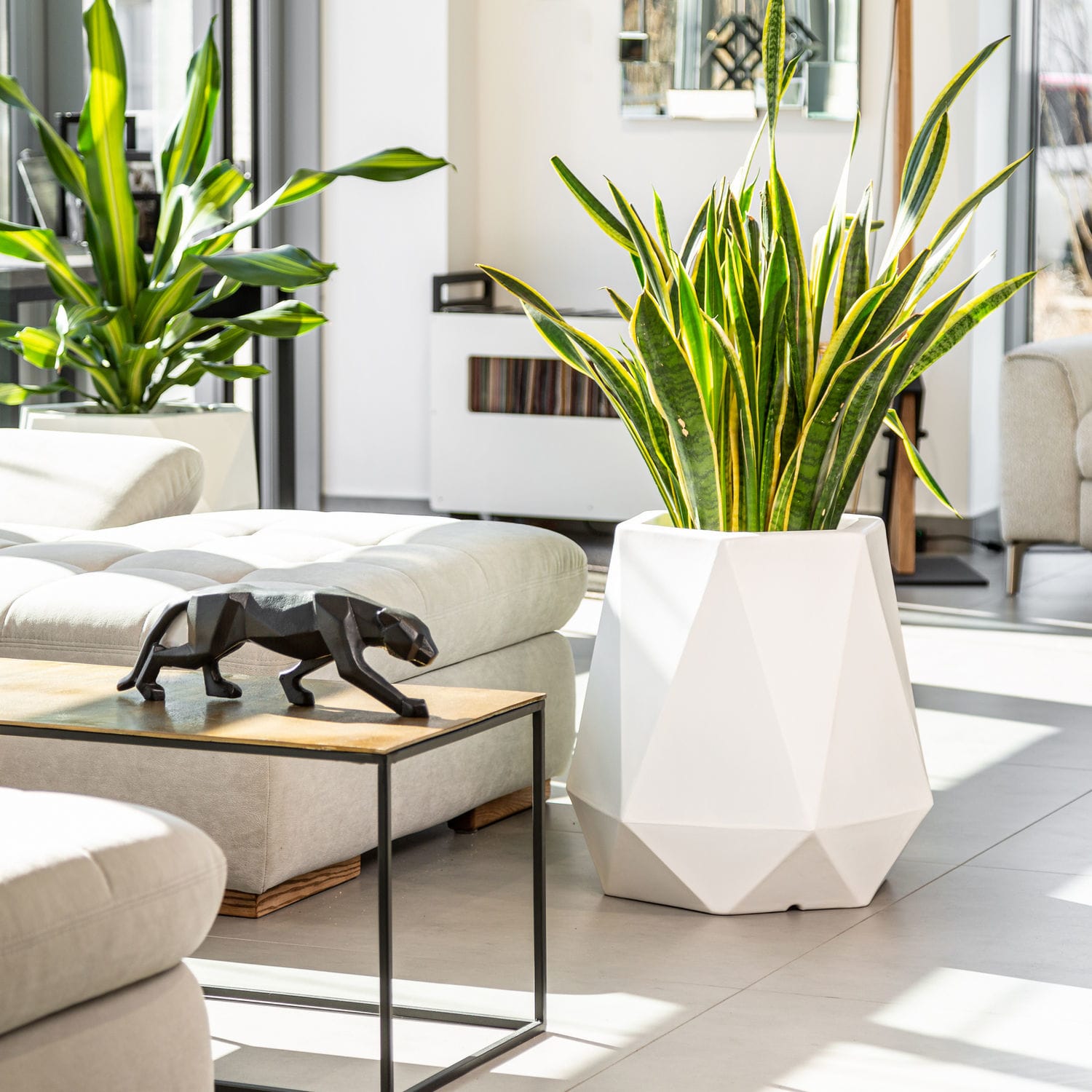 Polyethylene plant pot - Norma - Terra Group - rotomolded polyethylene ...