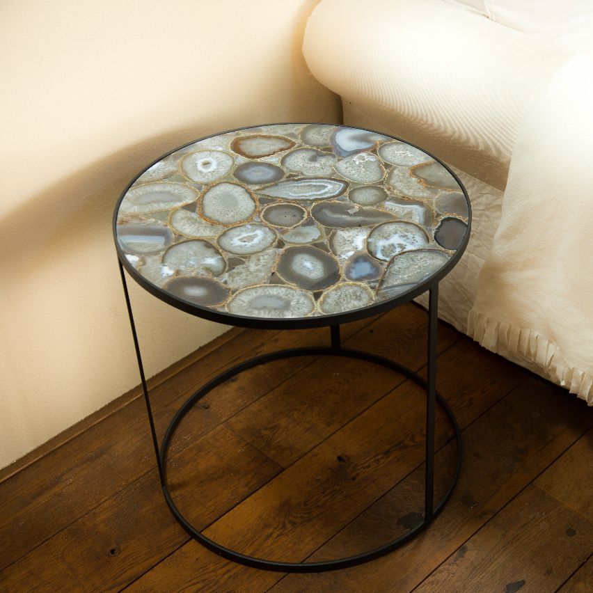 Contemporary side table - Unik - natural stone / round / home